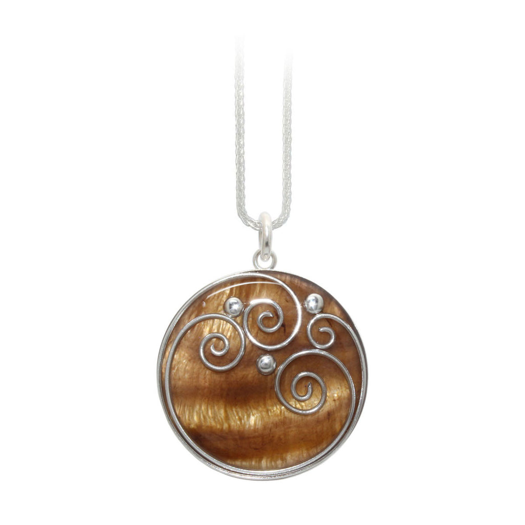30mm Tan Shell Pendant | AVA Goldworks